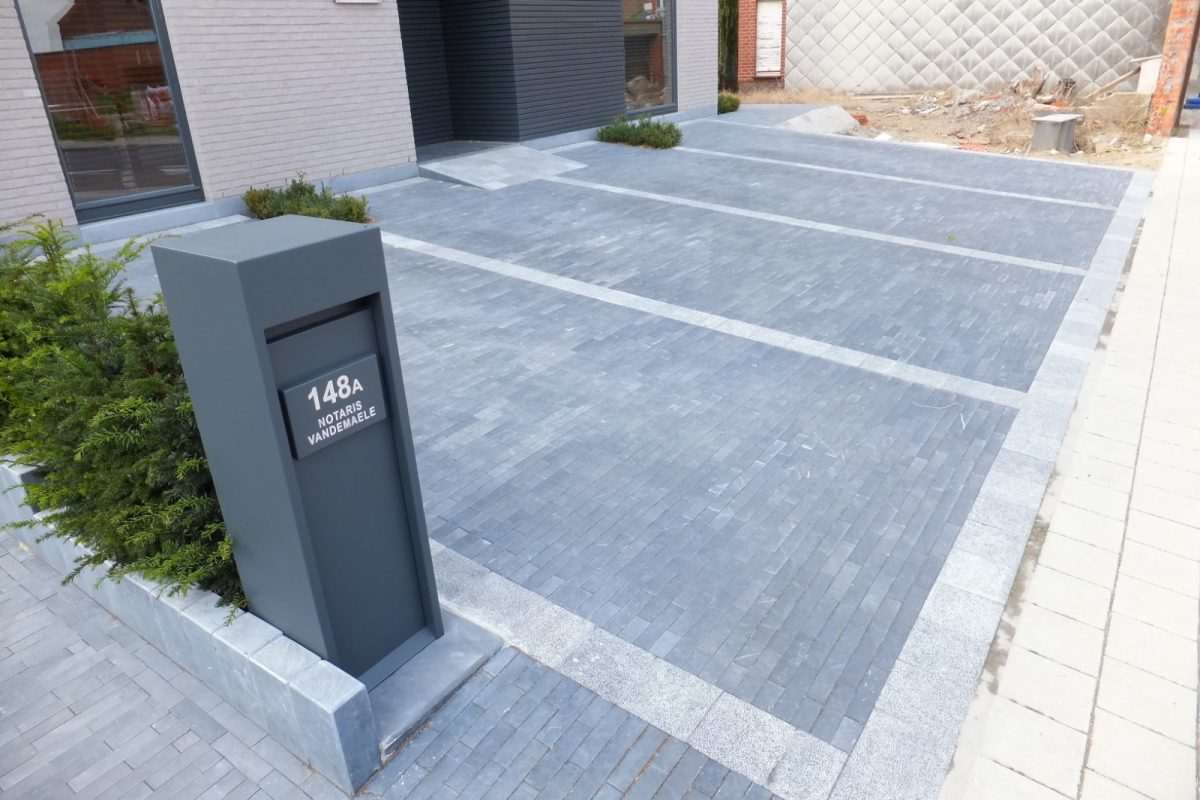 Vietnamese Blauwsteen 20 x 5 x 5,0cm Getrommeld – Vietbluestone